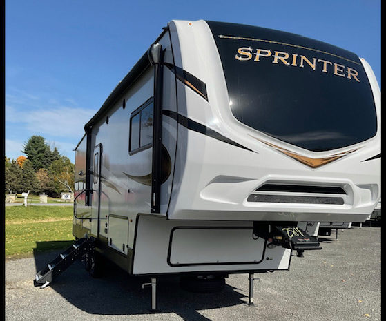 2023 KEYSTONE SPRINTER 25ML - Hodge's Legacy RV
